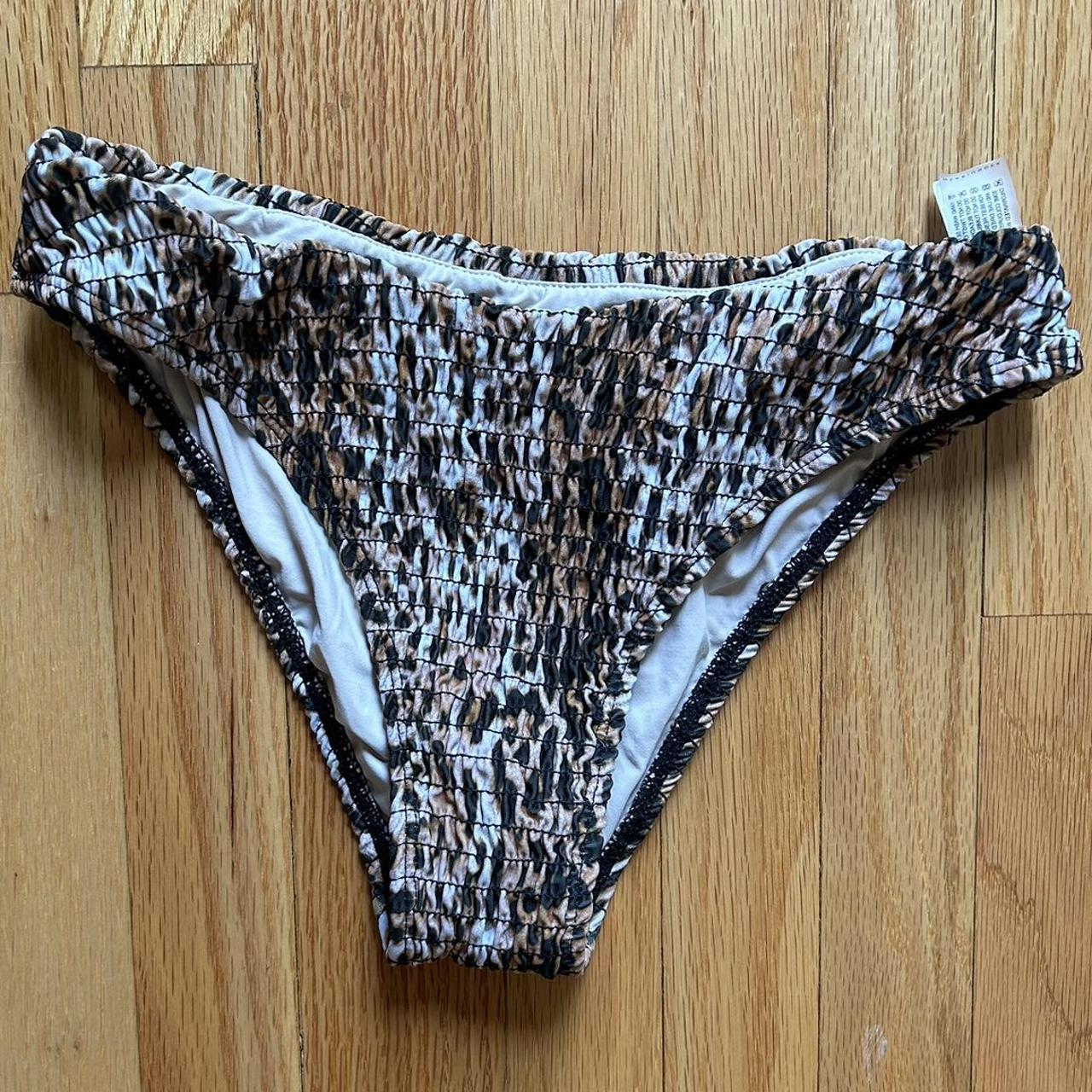 Mosmann leopard print cheeky bikini bottoms size... - Depop