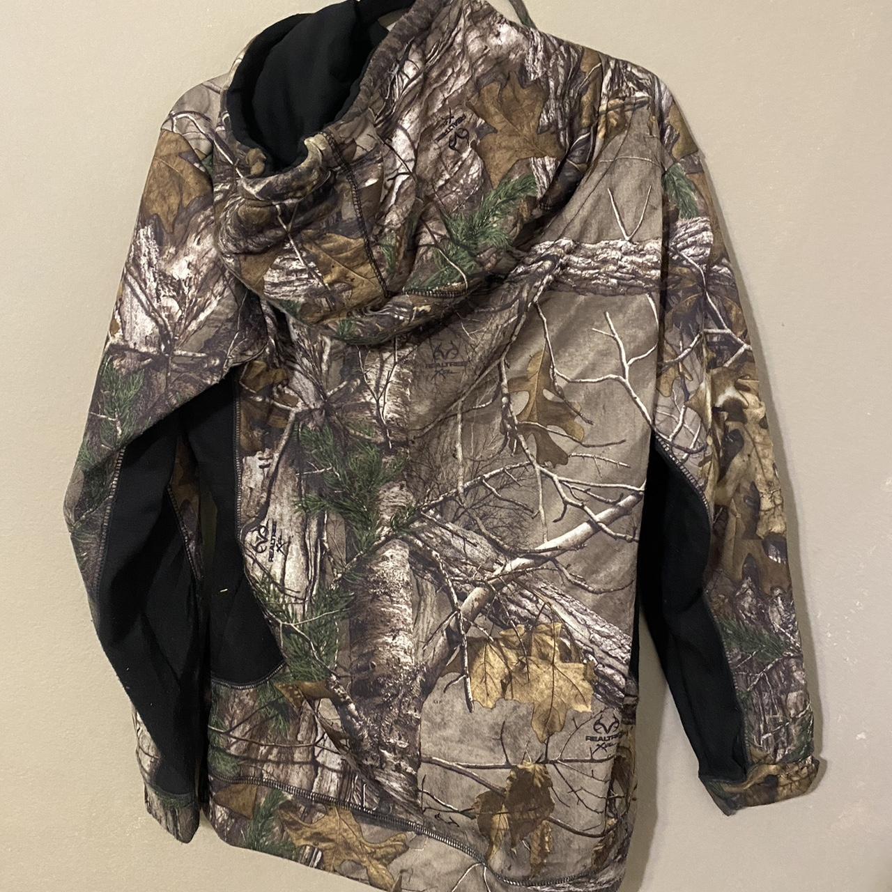 Real tree camo hoodie Size large No tag but fits... - Depop