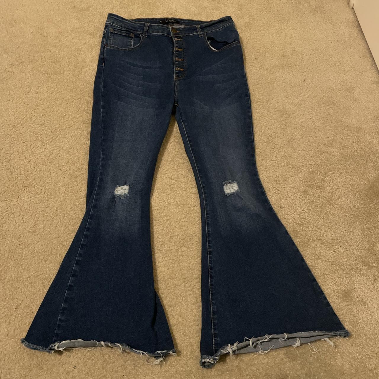 Lucky & Blessed Cowgirl Jeans Size 16 and are stretchy - Depop
