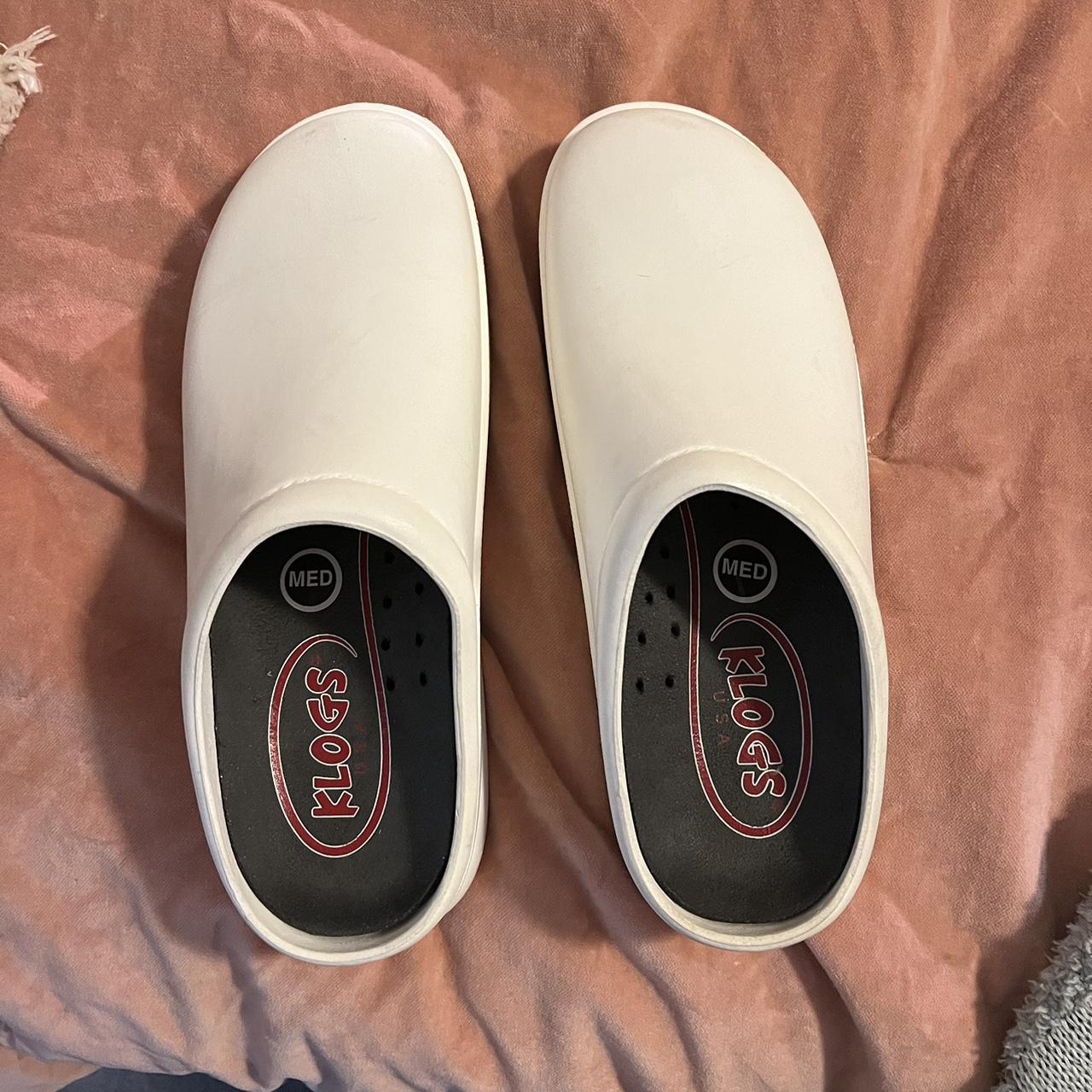 Women’s klogs size medium - Depop