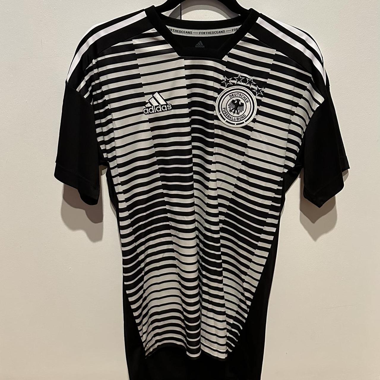 germany training kit 2018/19 no defects DM BEFORE... - Depop