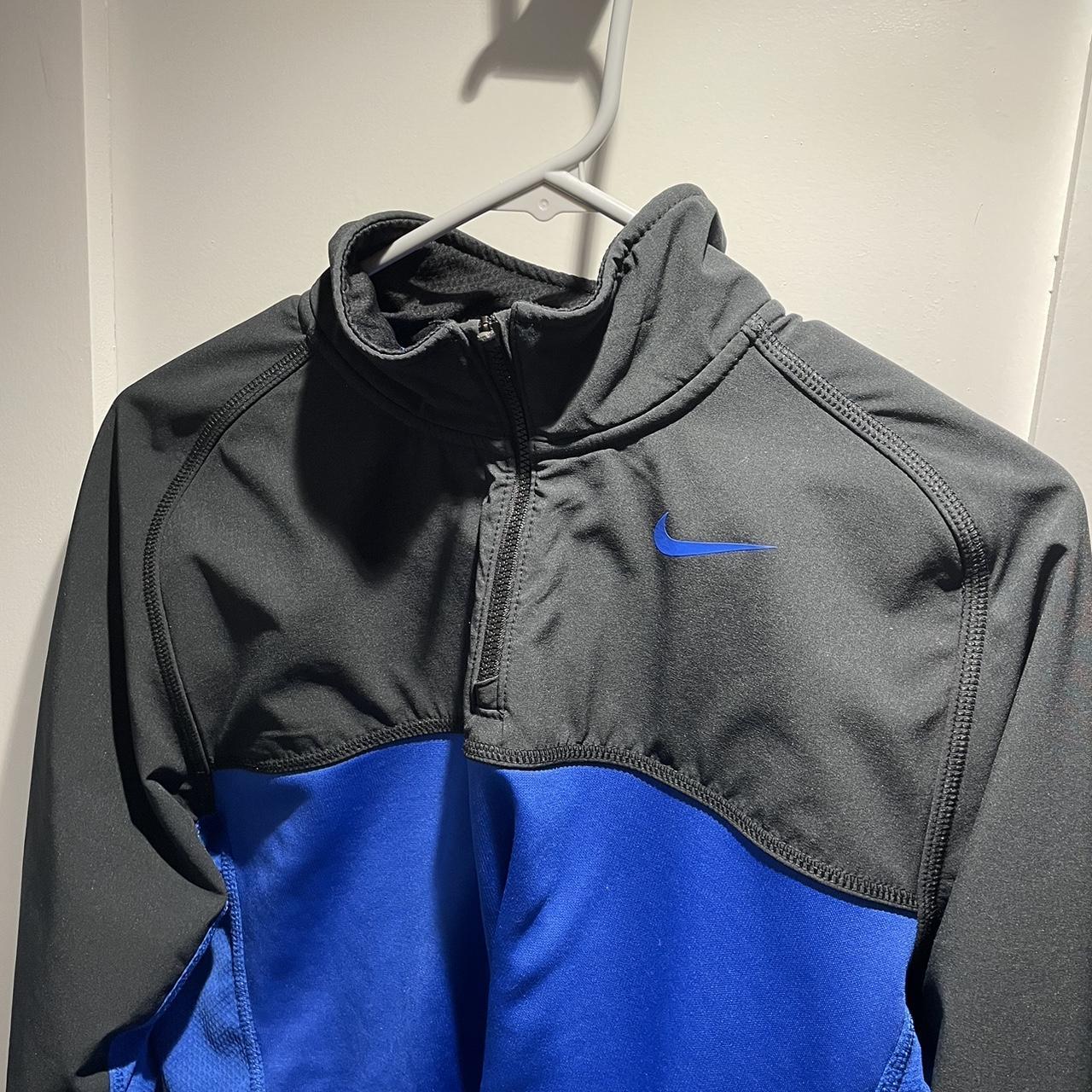 nike quarter zip, perfect condition - Depop