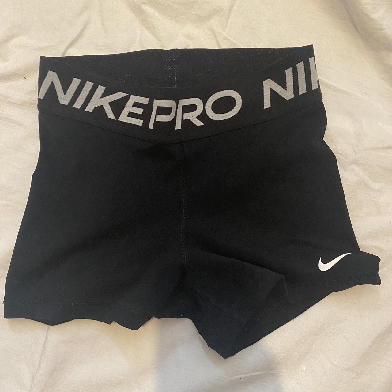 Nike pros Xs Worn a lot so waistband and seam has... - Depop
