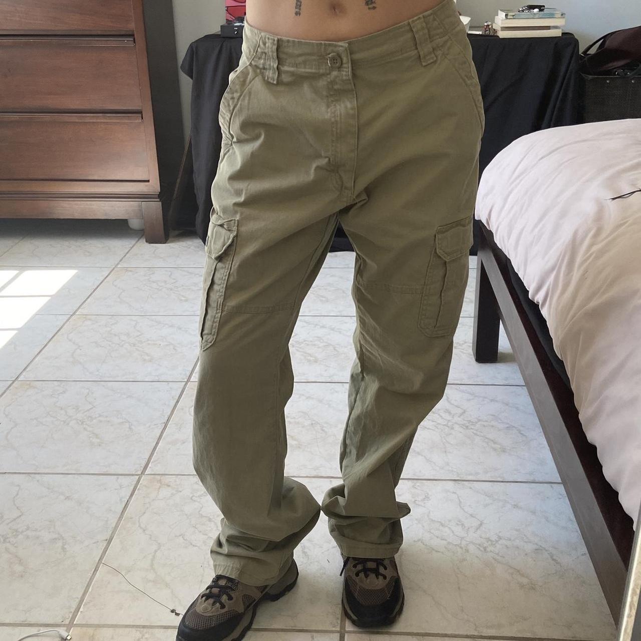 mens wrangler khaki cargos like new, mens 32W,... - Depop