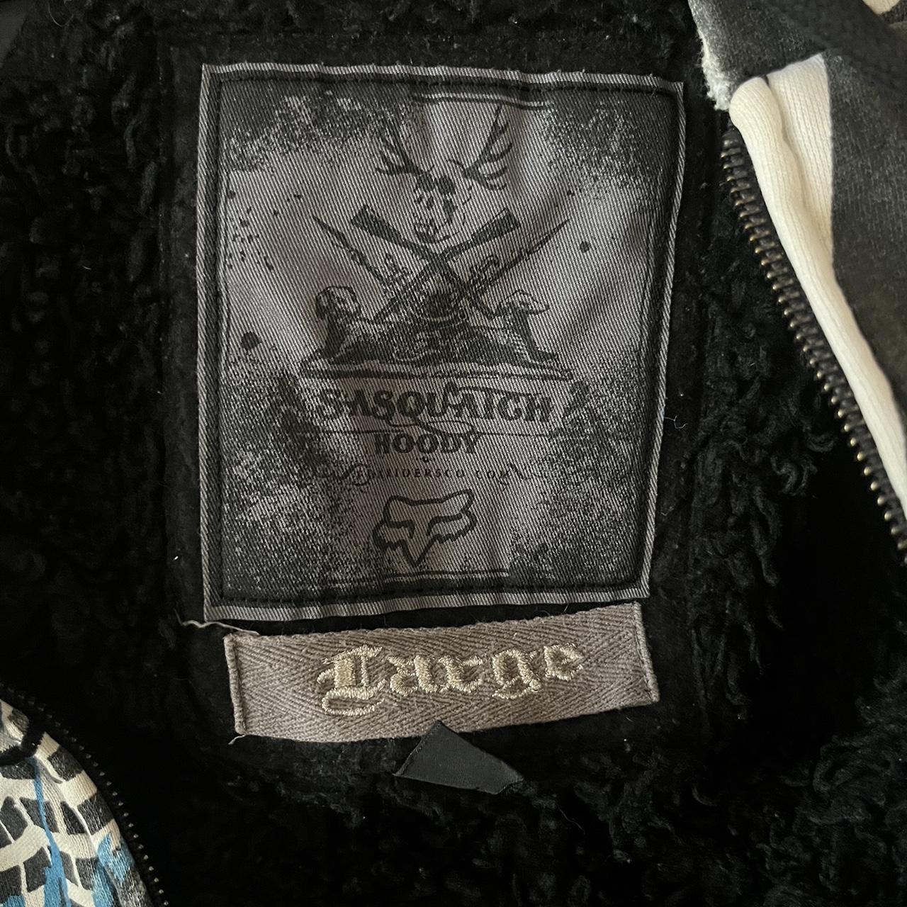 Vintage fox zip up jacket Size L Has some holes and... - Depop