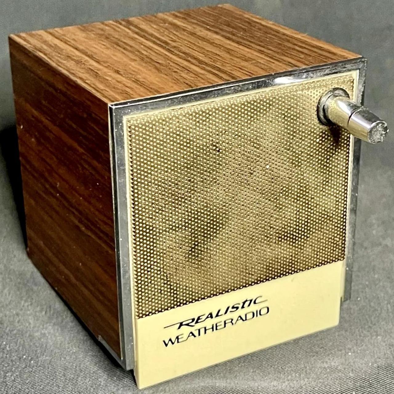 Vintage Realistic Radio Shack WeatheRadio Cube... | Depop