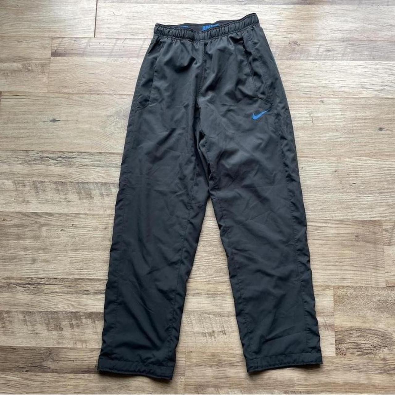 Nike Shell Baggy Track Bottoms in Black Size... - Depop