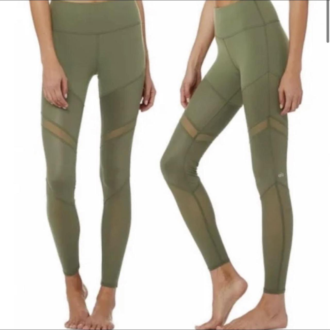 Alo Yoga Leggings- green. Size Small... - Depop