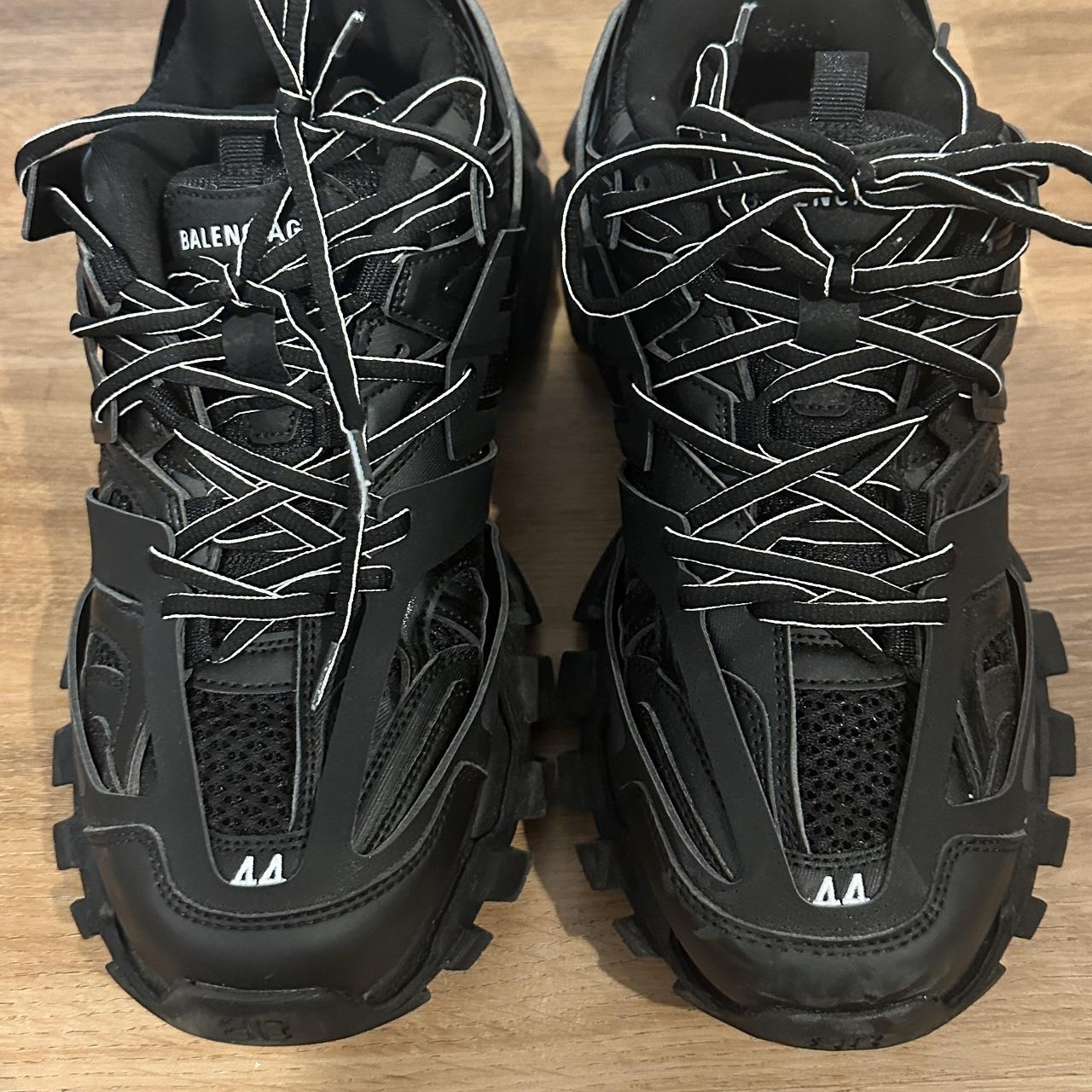 Balenci Tracks size 44(Us 11) comes with laces ,... - Depop