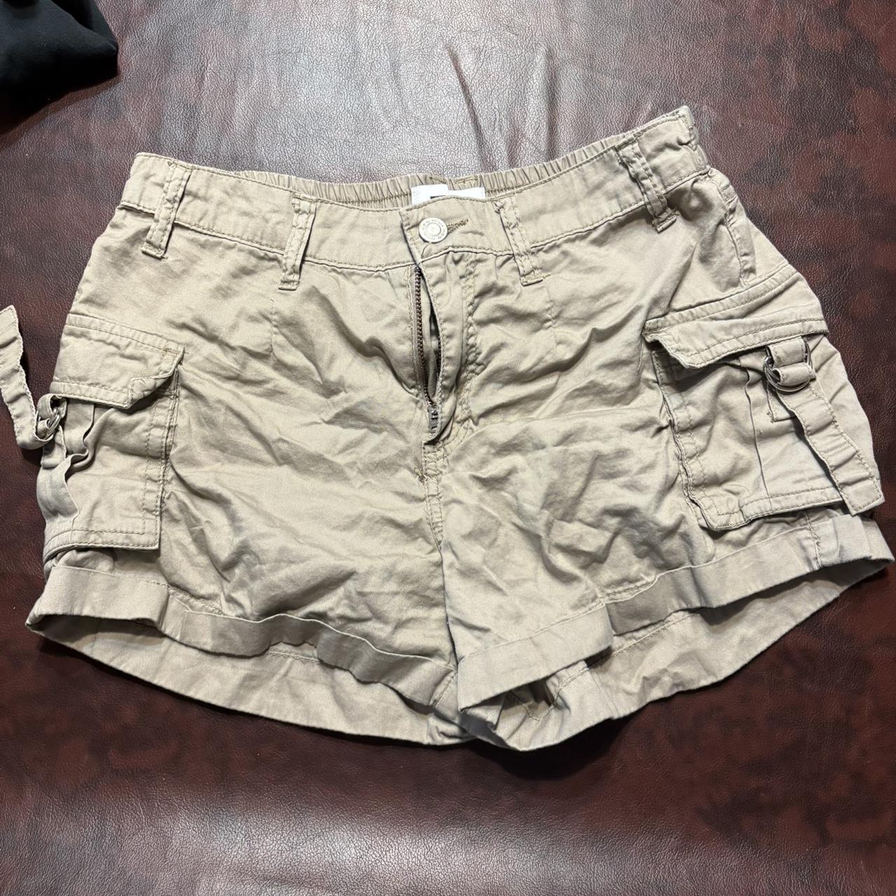 MEDIUM RSQ mini cargo shorts Only worn a few times! | Depop