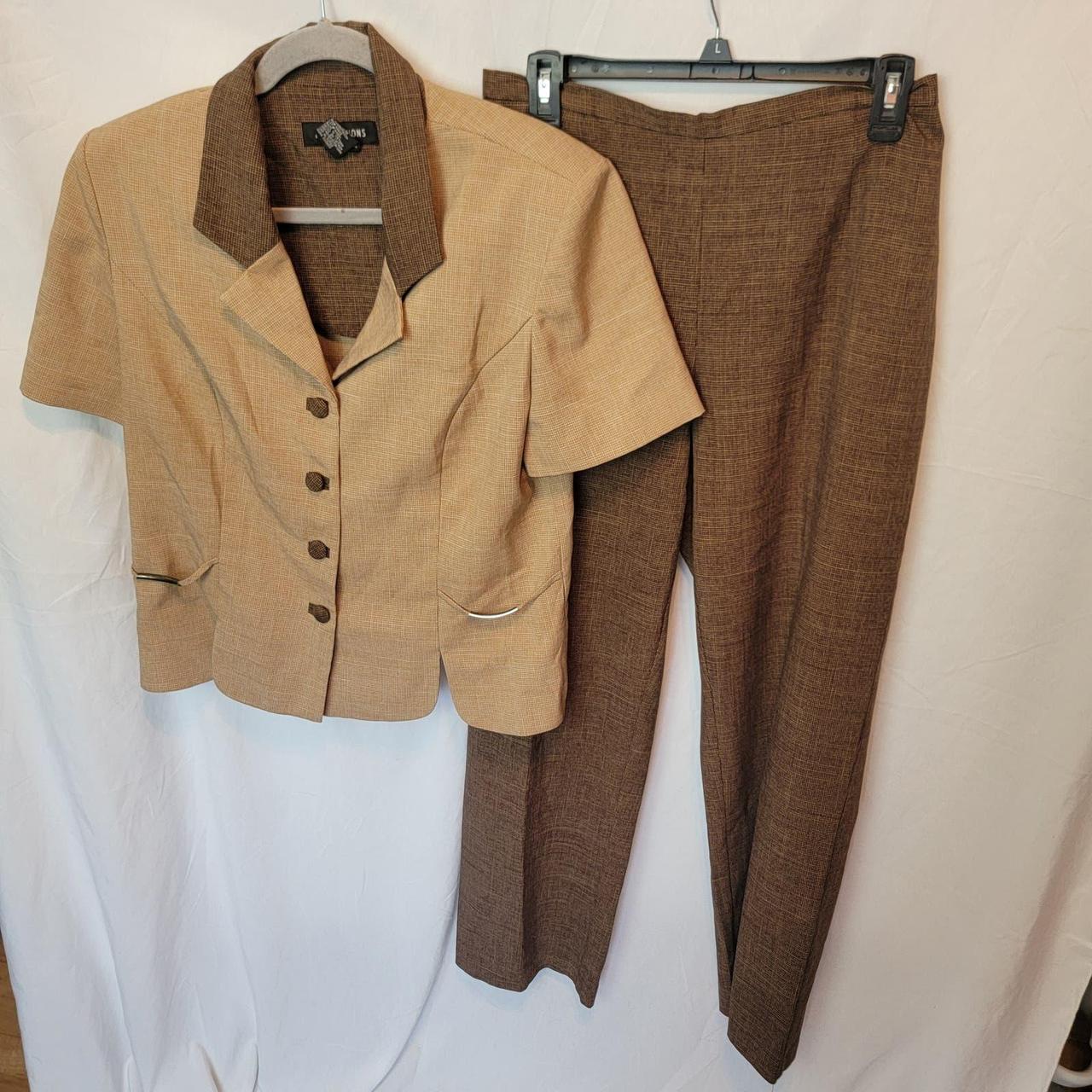 Vintage Perceptions Women’s Short Sleeve Pants... - Depop