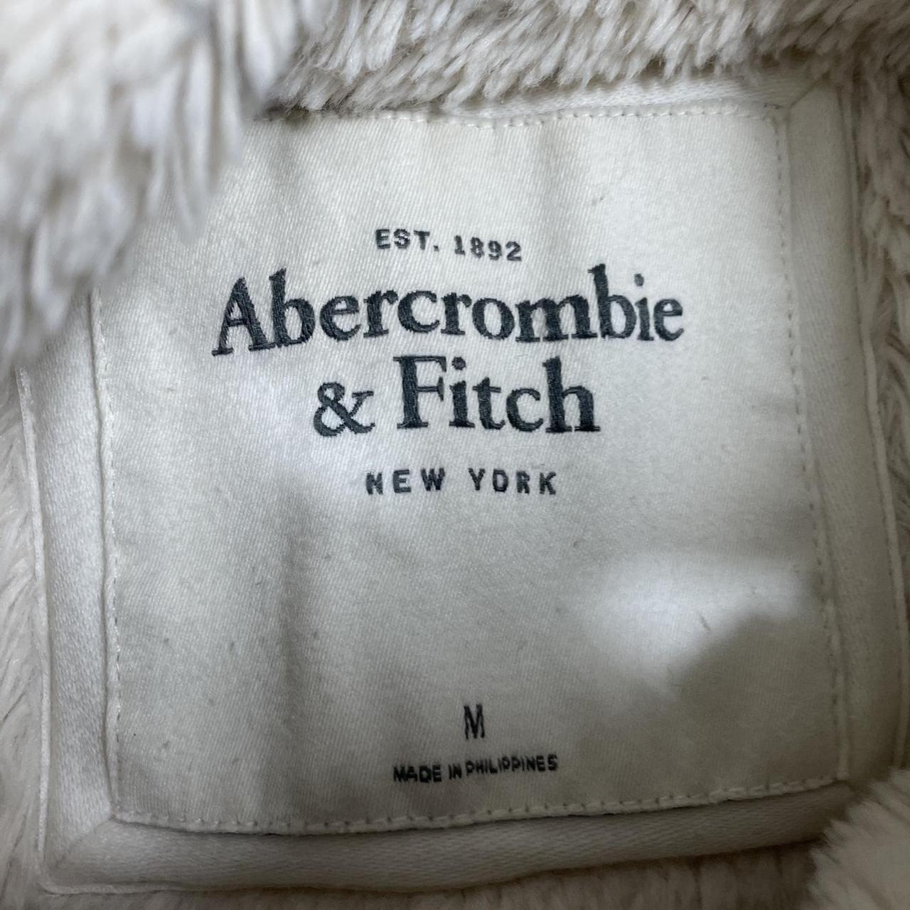 2000s Grey Abercrombie Fur Trimmed Zip Up Jacket... - Depop