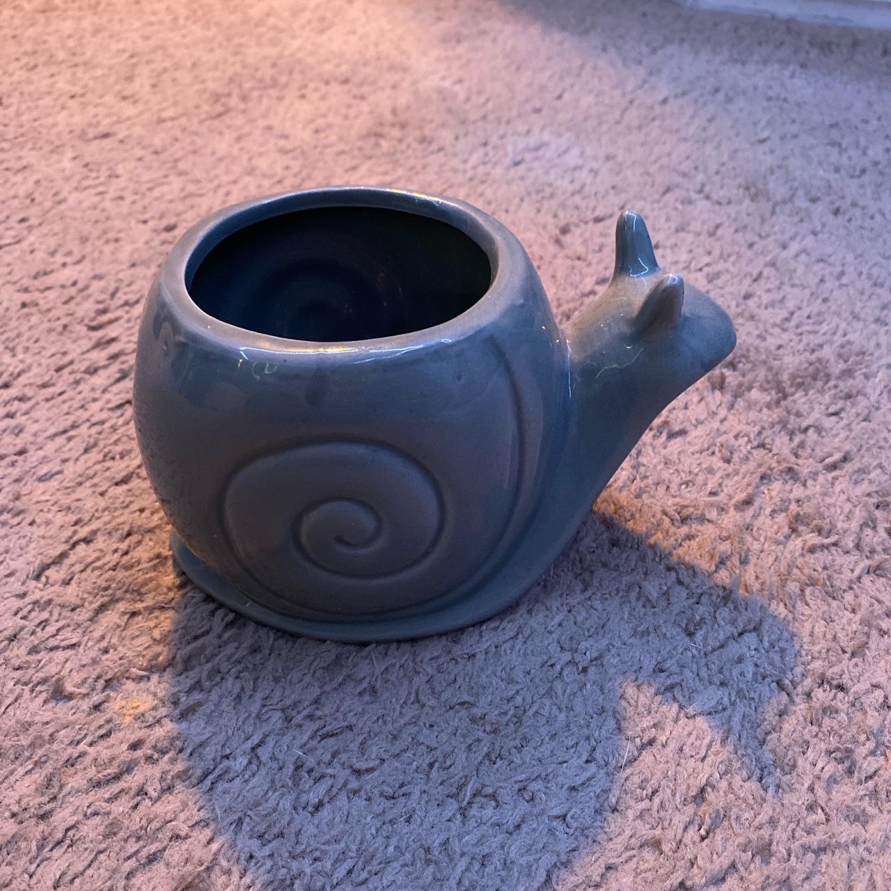 Grey Snail Container - Depop