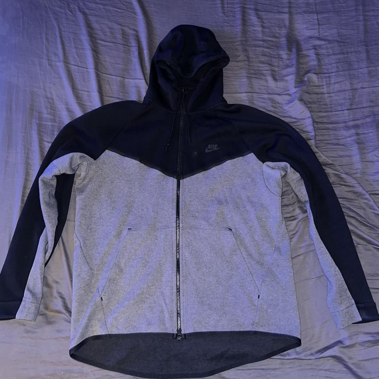 Nike tech fleece hoodie Like new only be worn a... - Depop