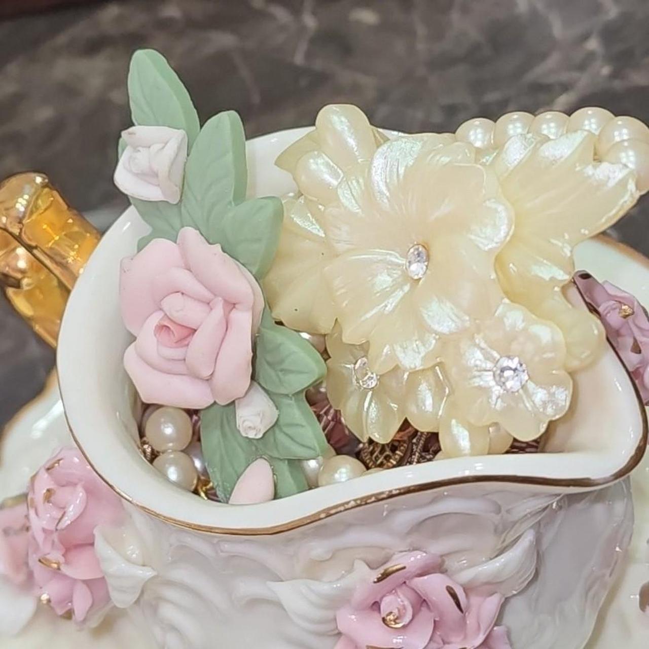 Beautiful Vintage floral teapot set filled with... | Depop