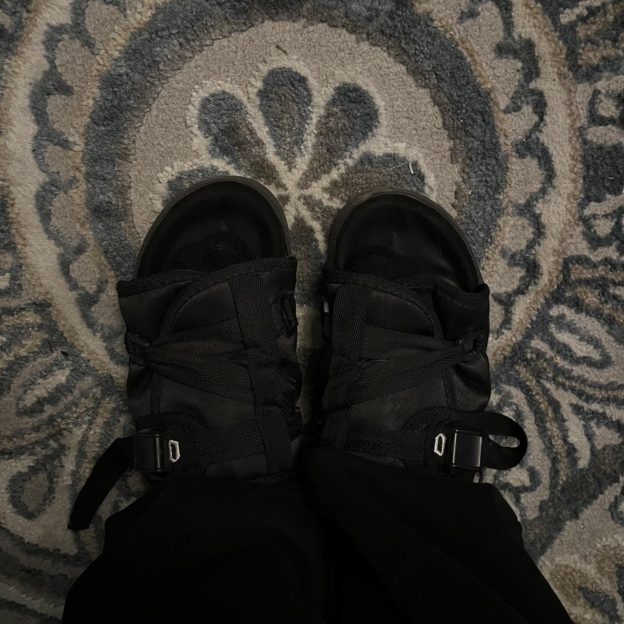 ollics Blackout colorway fits size 11-12 - Depop