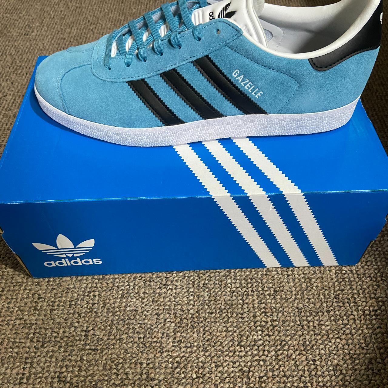Adidas Men's Blue Trainers | Depop
