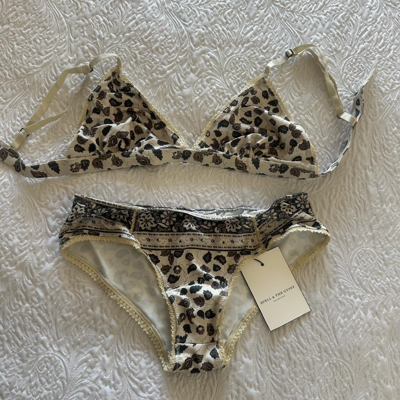 Spell & The Gypsy bikini 🤍 brand new with tags, size... - Depop