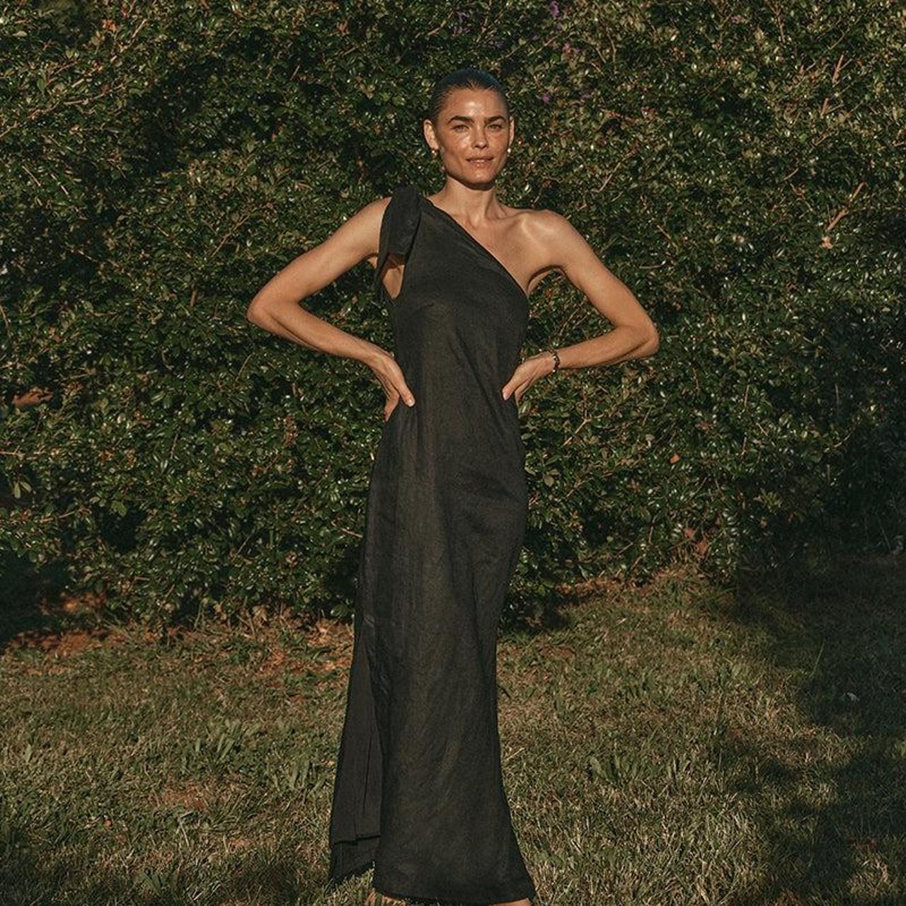 Dissh Linen Midi Dress Black Size 10 - Depop