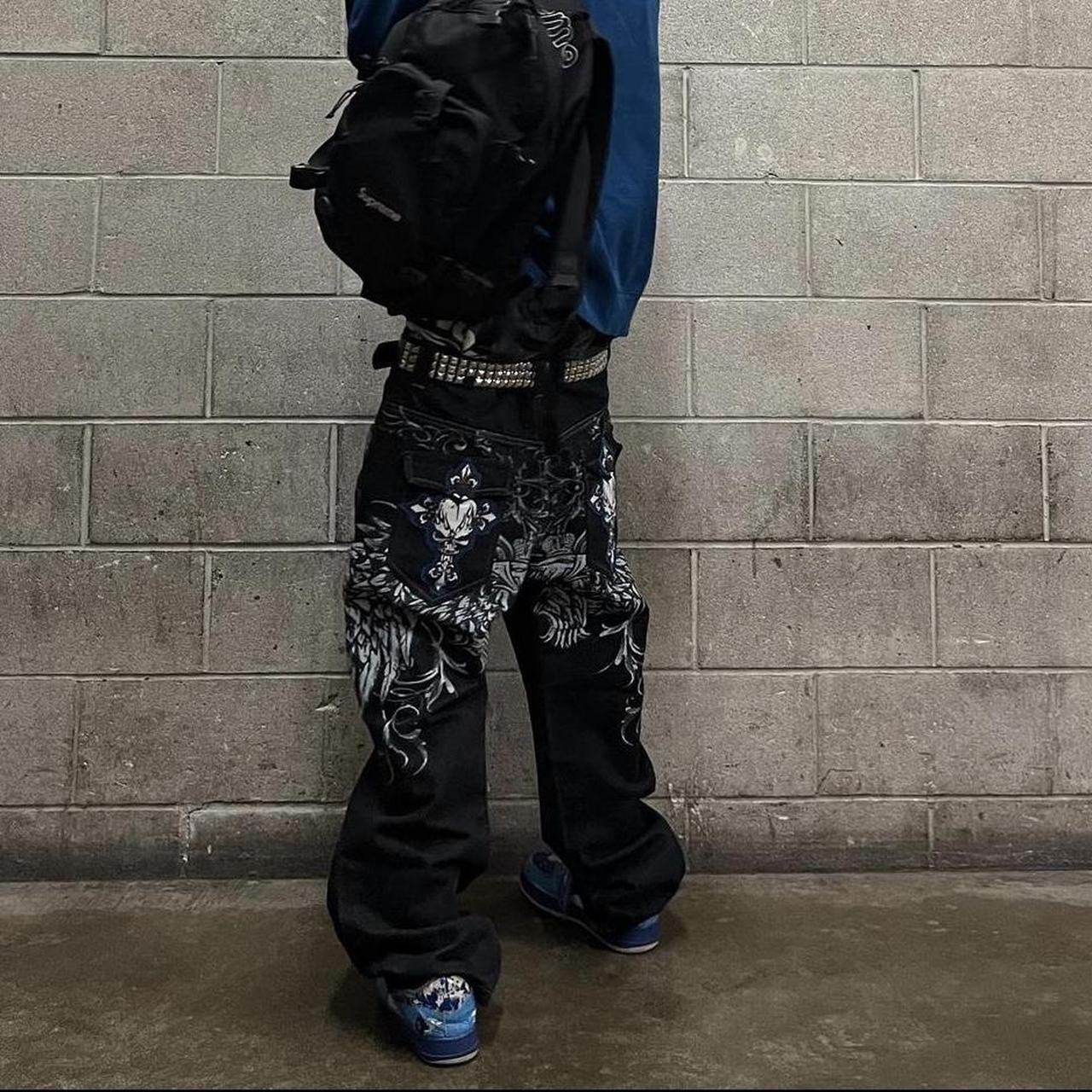 Dontdodrugs1999 aka levi catter ⚜️ (RIP) check my... | Depop