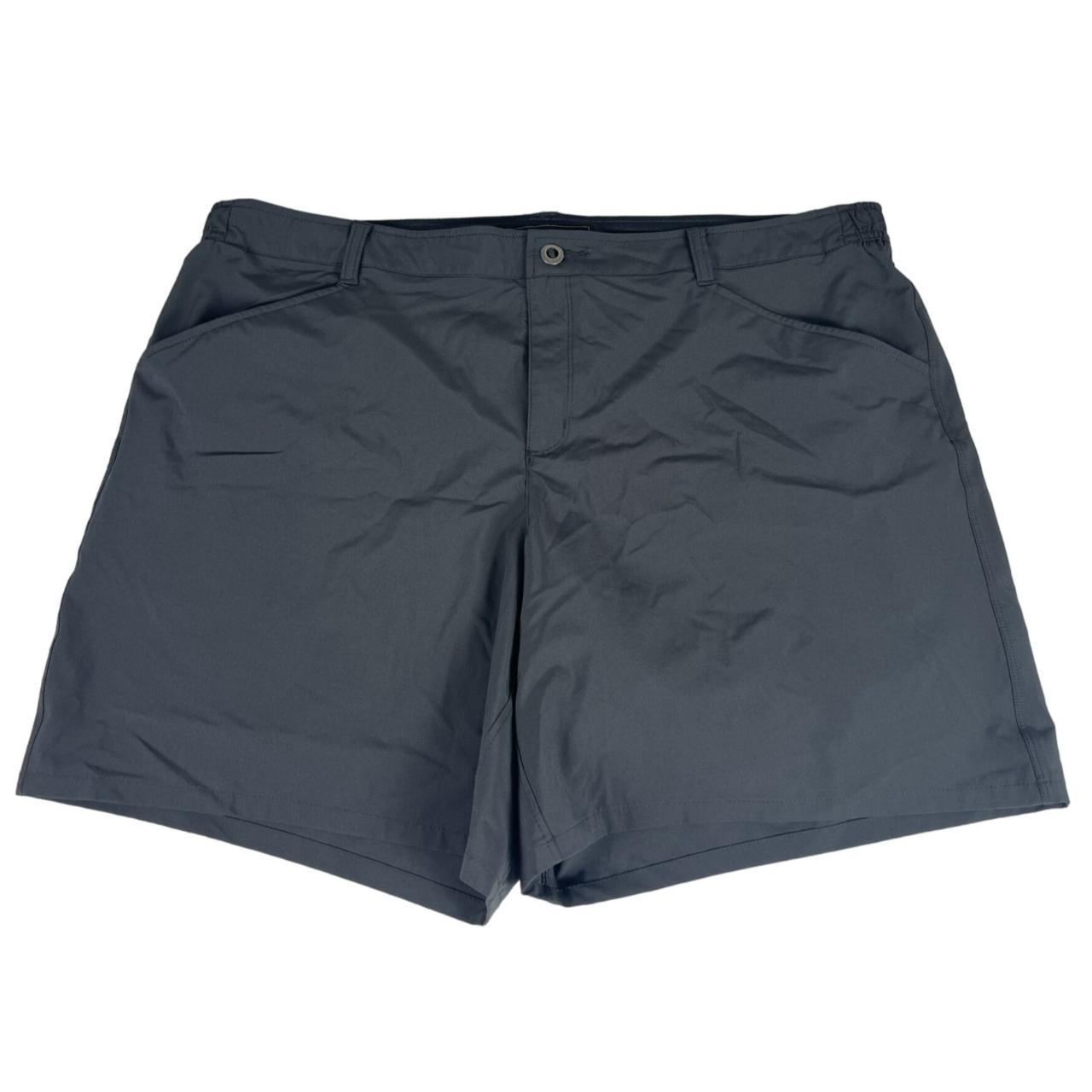 Oobe 7.5" Inseam Work Uniform Shorts Women's 14 Gray... - Depop