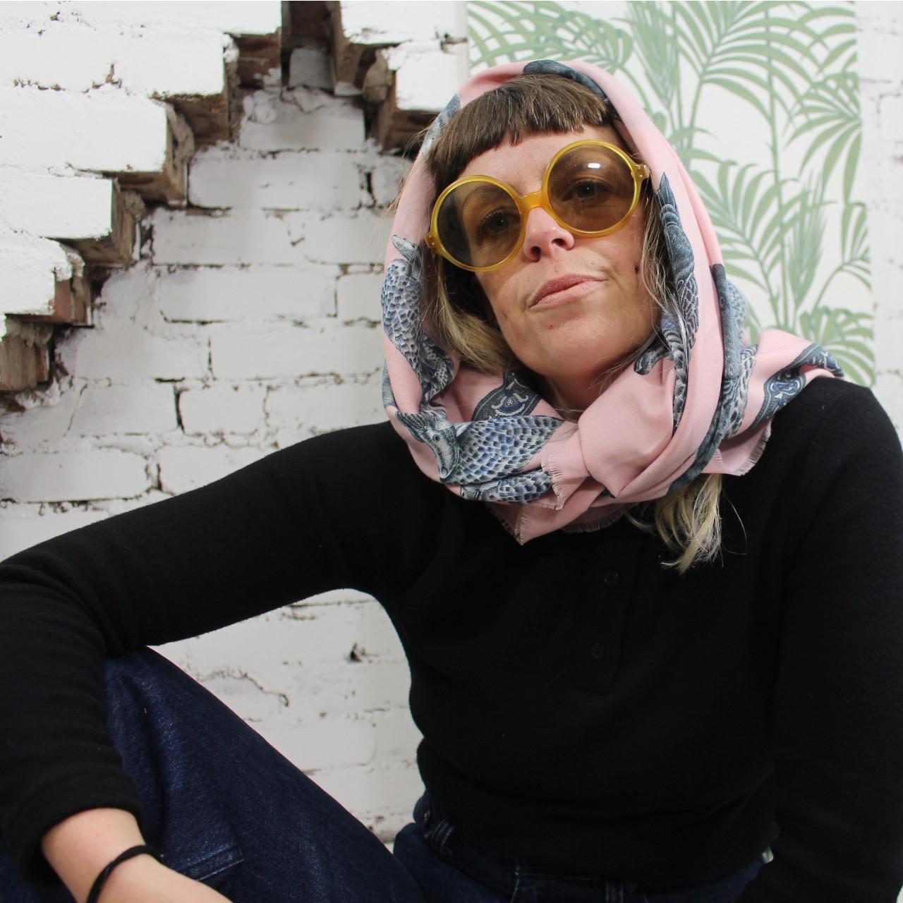 Large Vintage Duck Scarf True Vintage 90s // Art of... - Depop