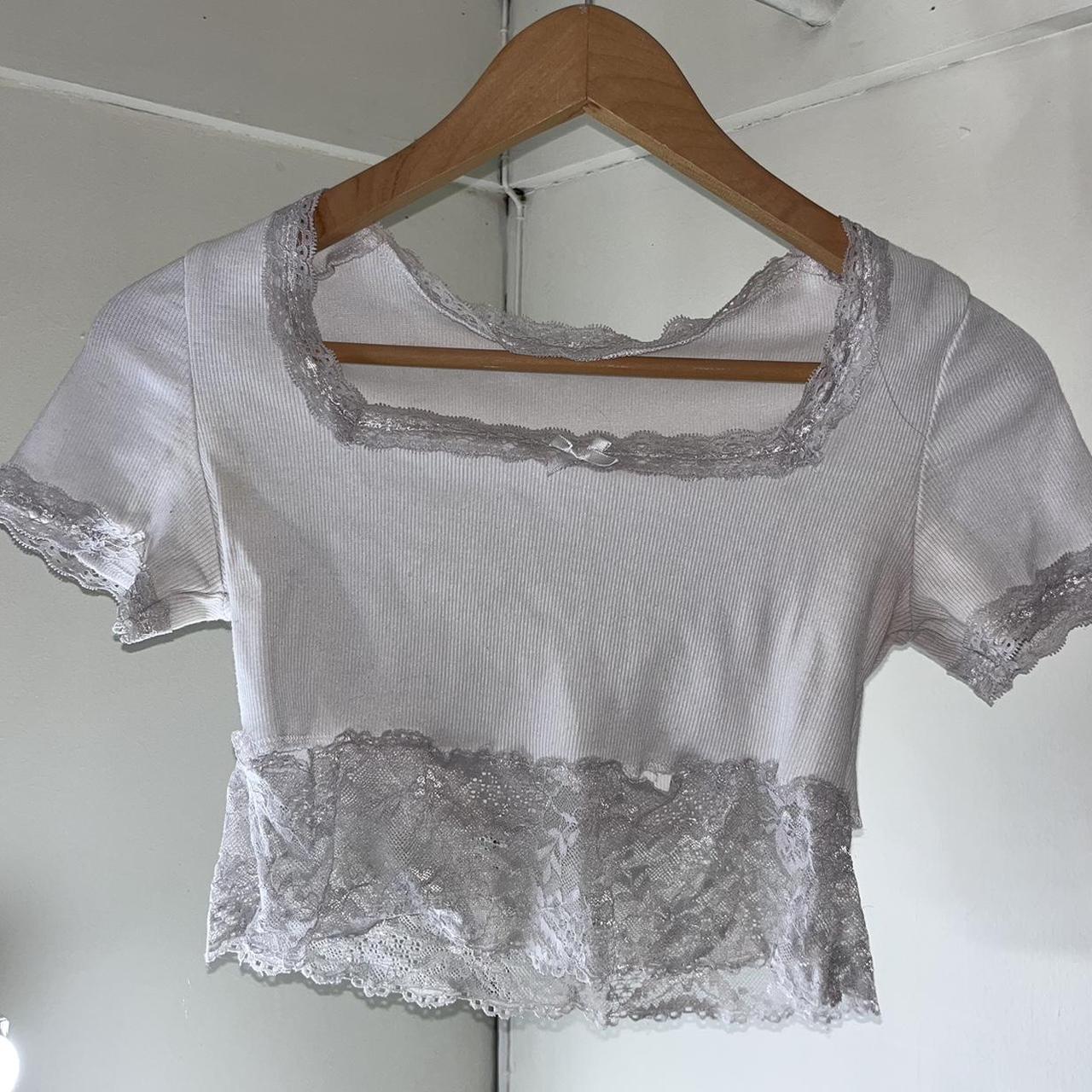 White lacy bow croquet top🤍 little tear but... - Depop