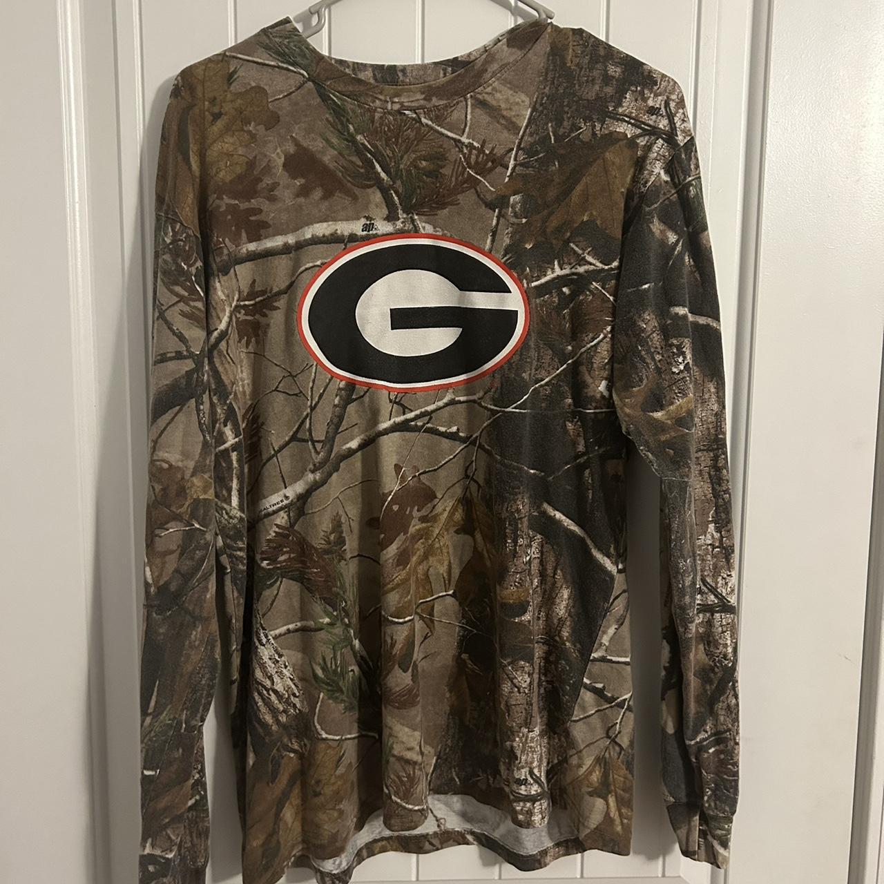 Realtree Camo Long-sleeve - SEND OFFERS -... - Depop
