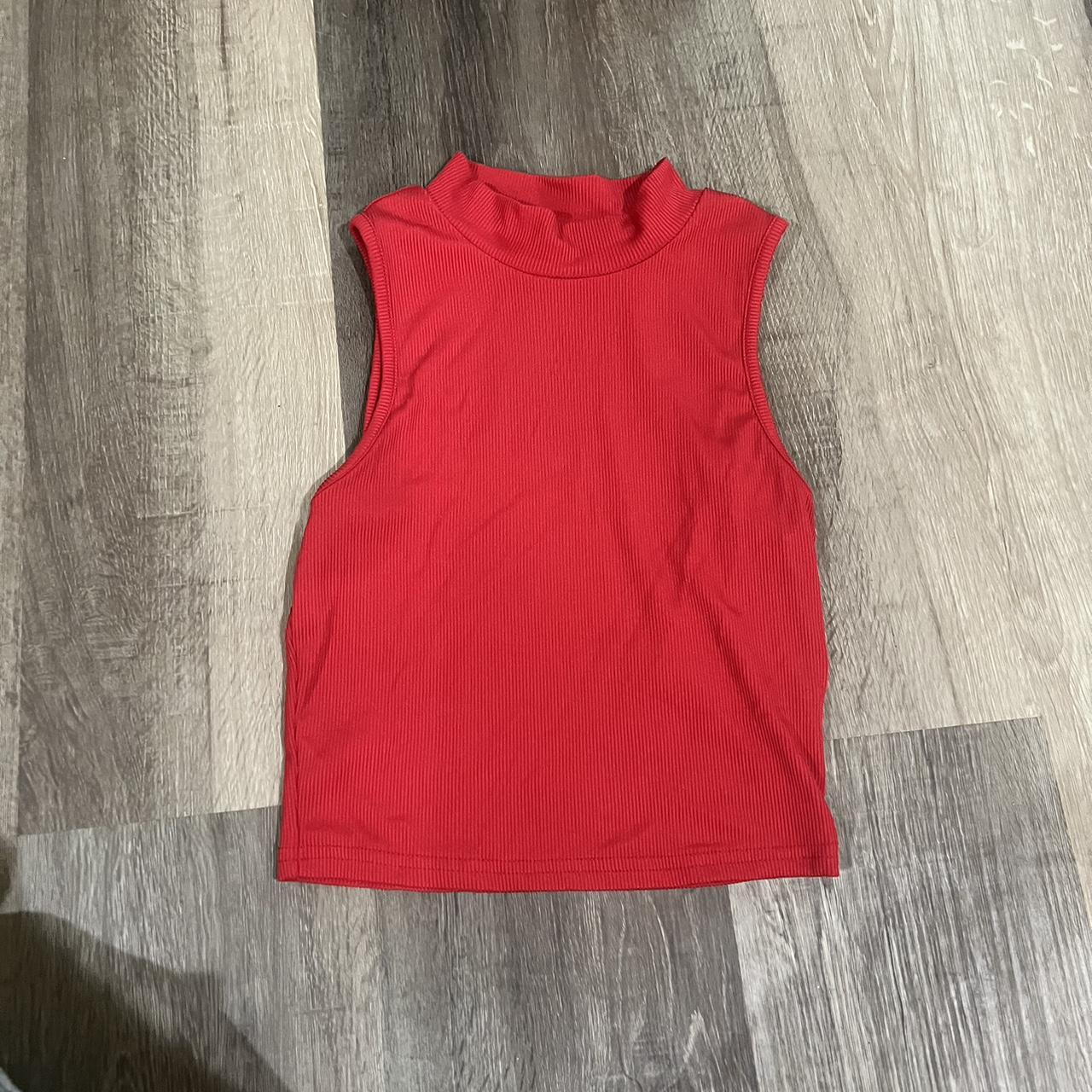 Red ribbed mock neck tank top - Depop