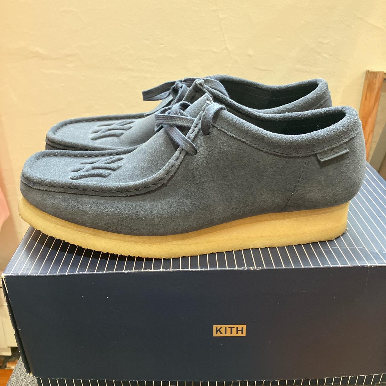 Wallbee kith Clark’s dark blue suede - Depop