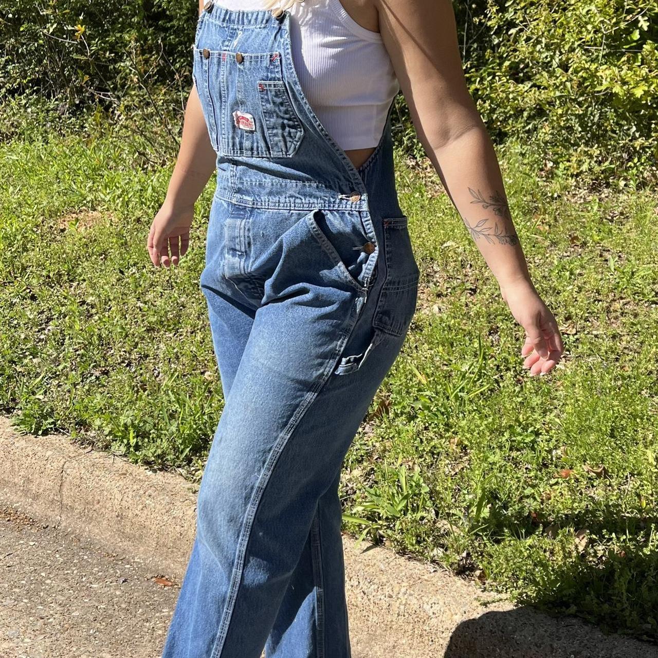 Cutest 80s/90s vintage roundhouse overalls! High... - Depop