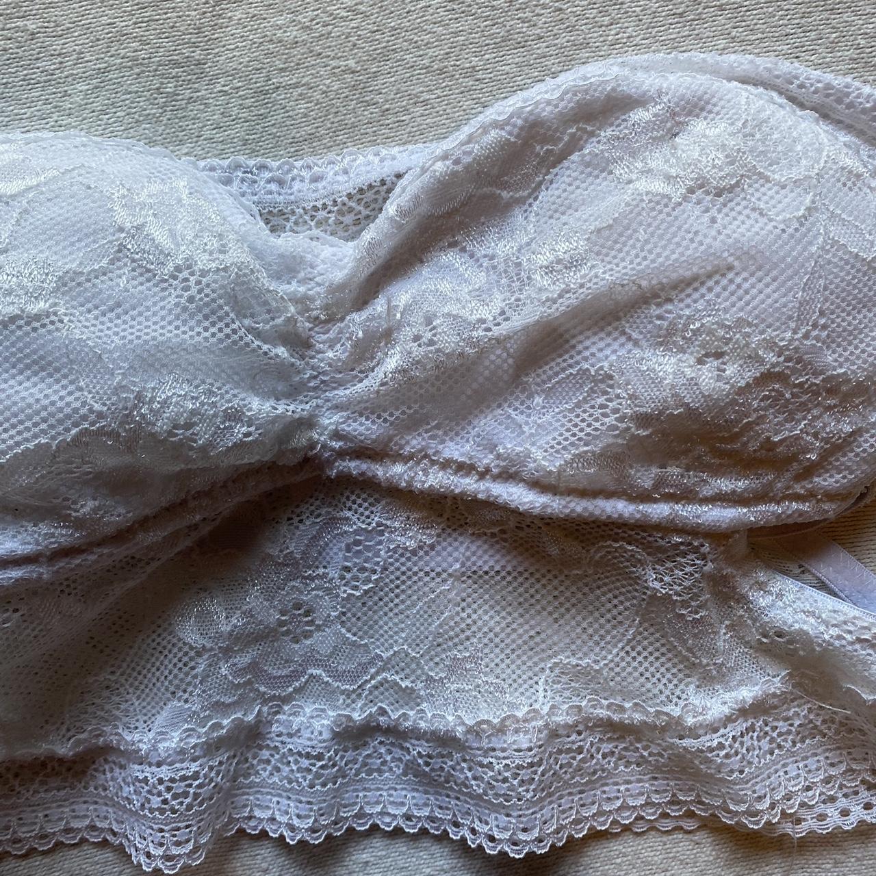 xoxo cute white lace top with cut off sides -... - Depop