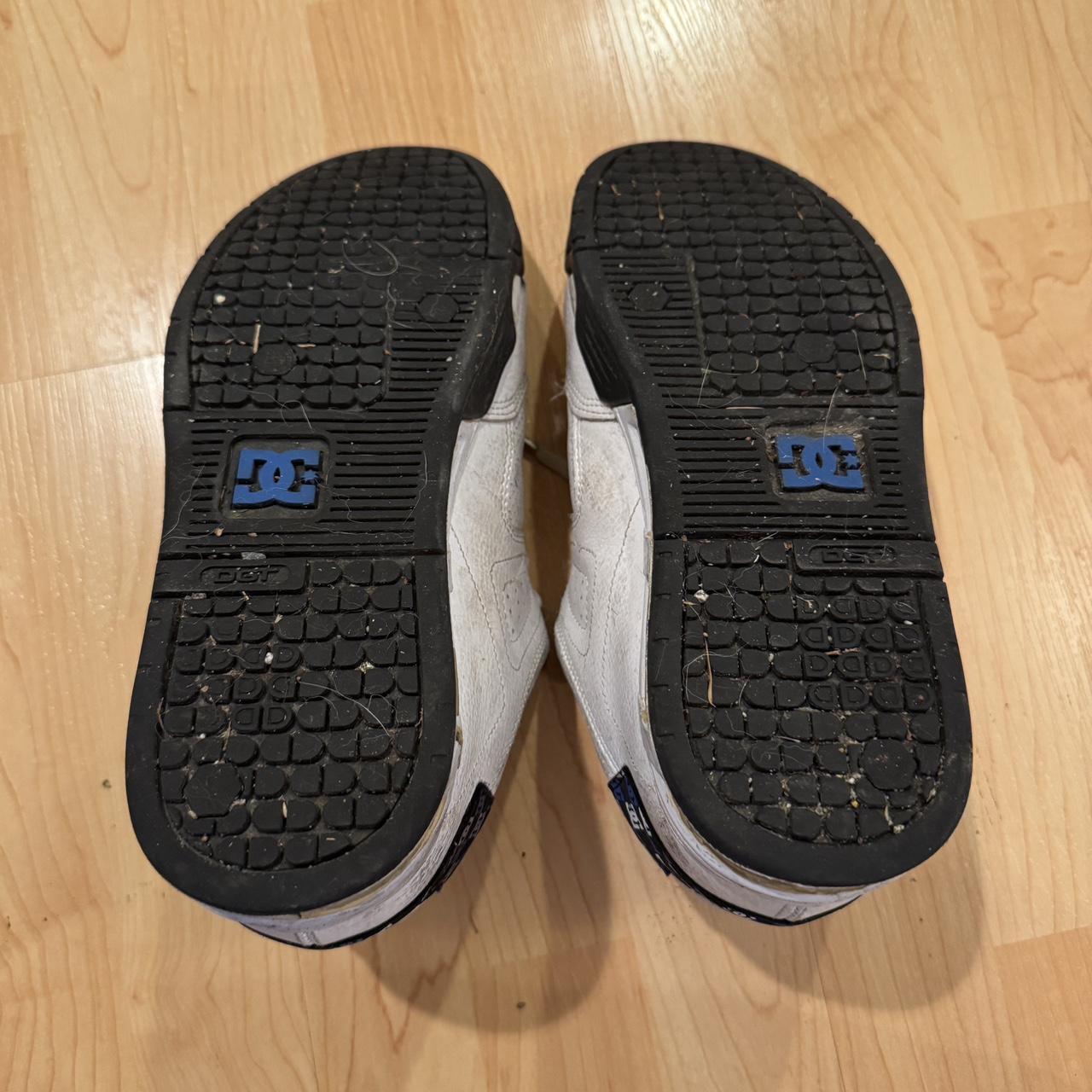 Chunky 2000s dc shoes white and blue size... | Depop