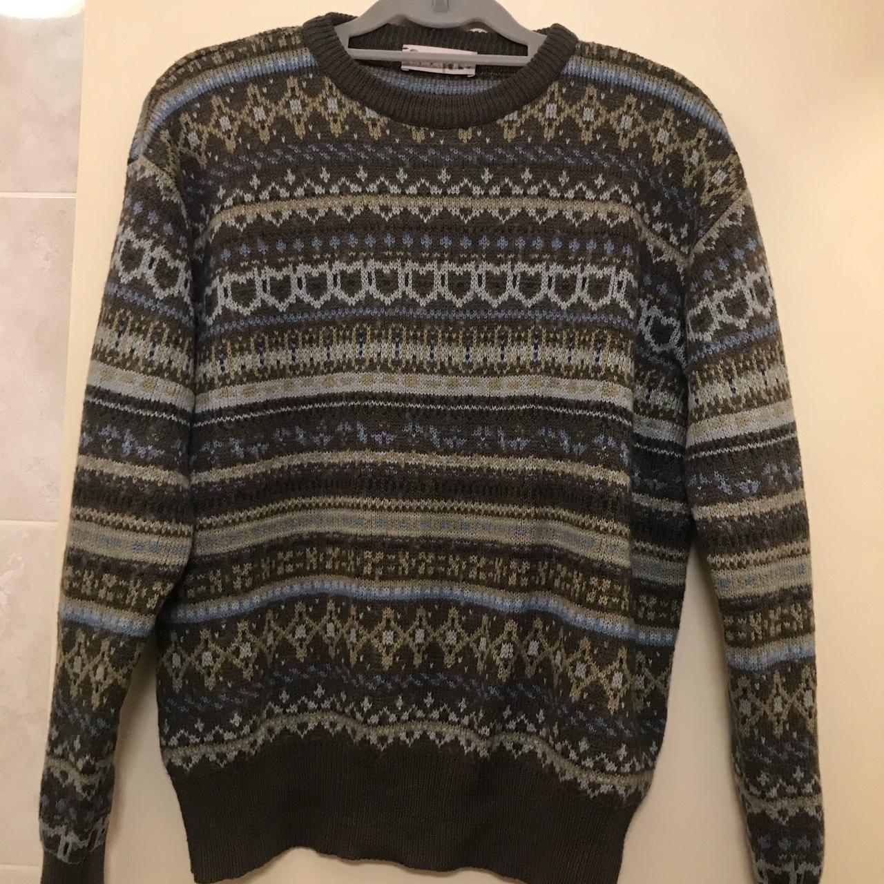 Knitted patterned jumper #pattern #jumper #knitted - Depop