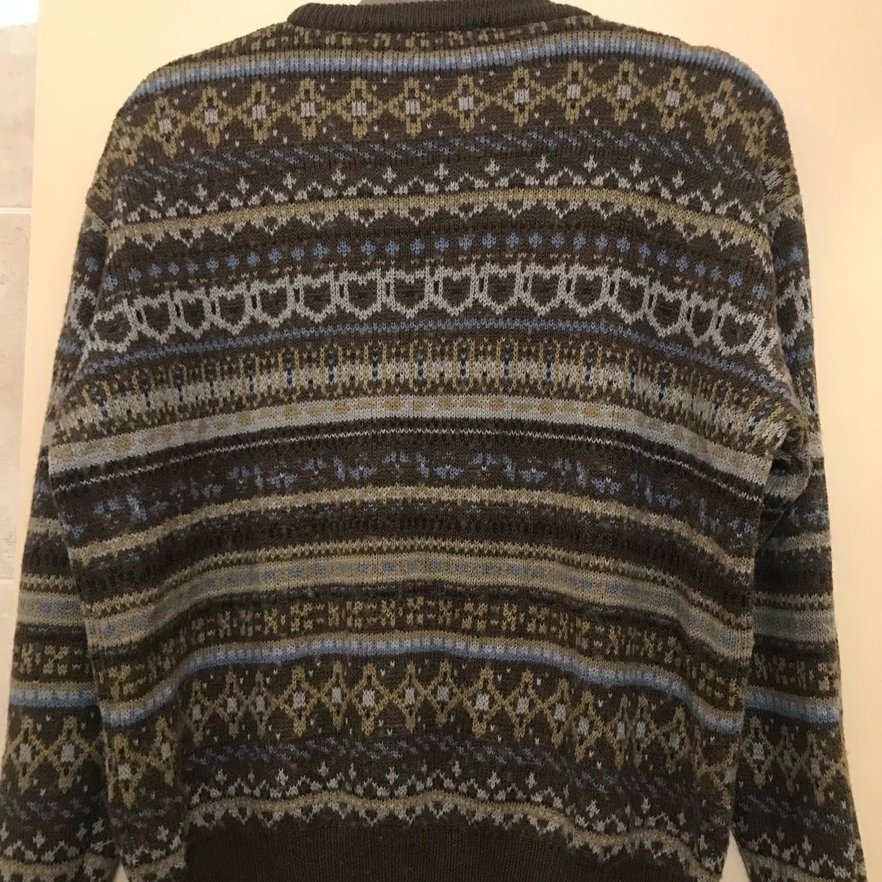 Knitted patterned jumper #pattern #jumper #knitted - Depop