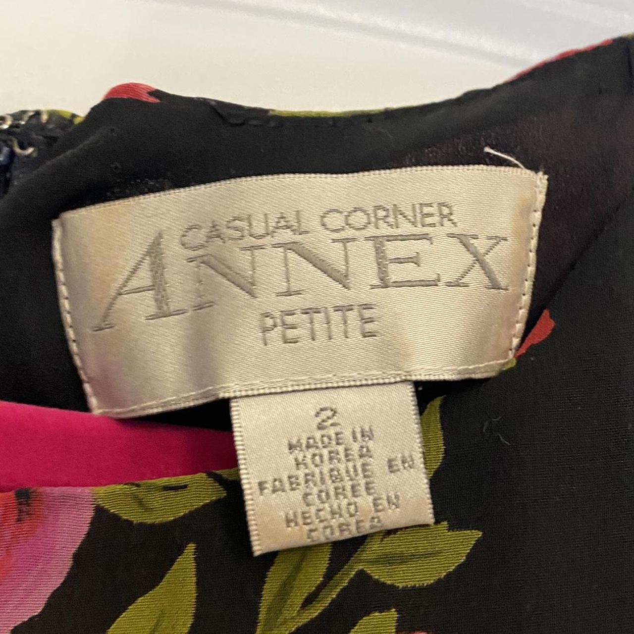 Vintage Annex floral maxi dress! has a slit in the... - Depop