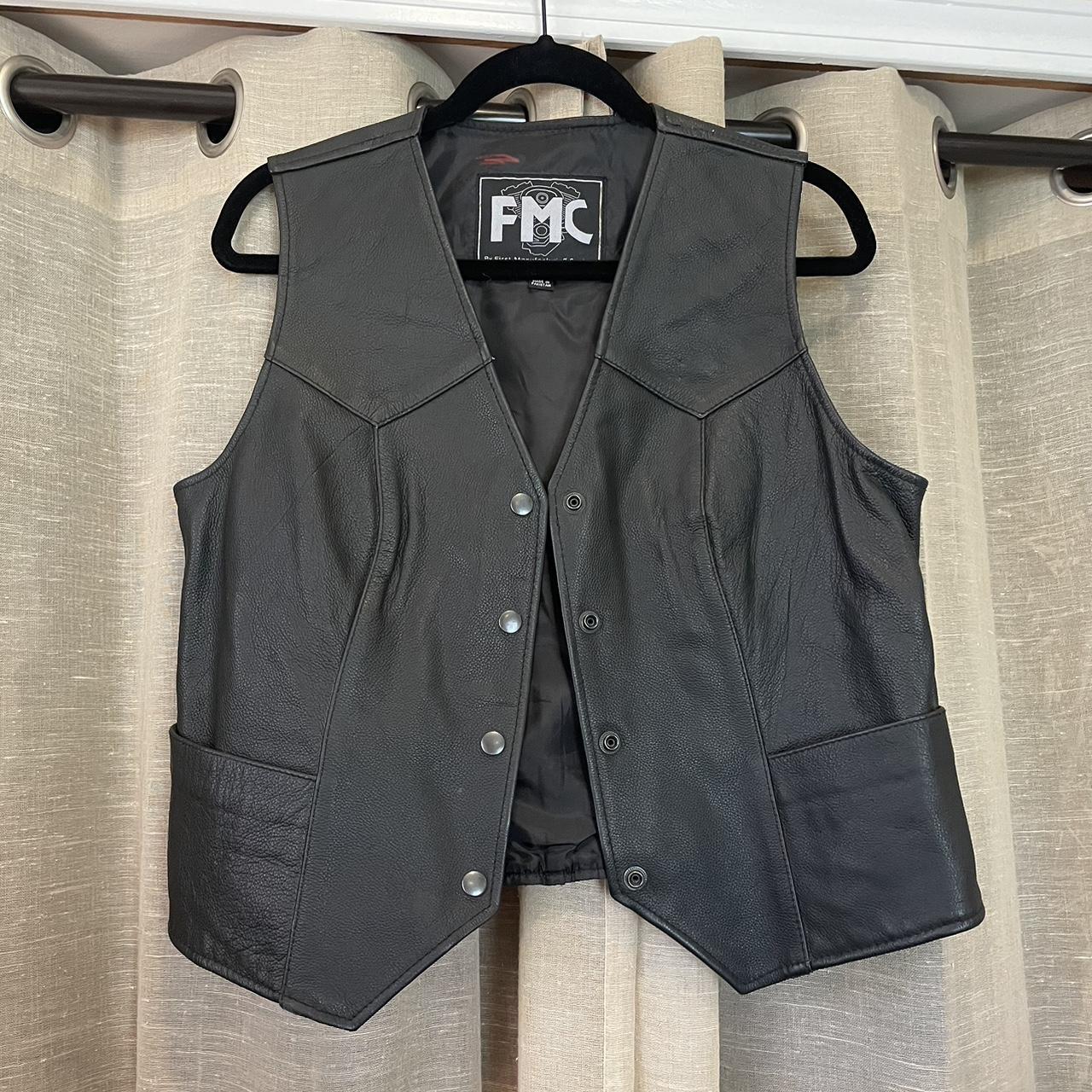 FMC genuine leather vest Size L In great condition! - Depop