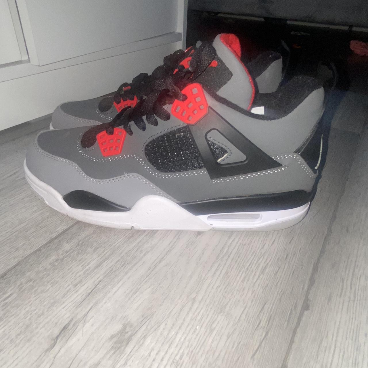 Infrared jordan 4s Never been worn - Depop