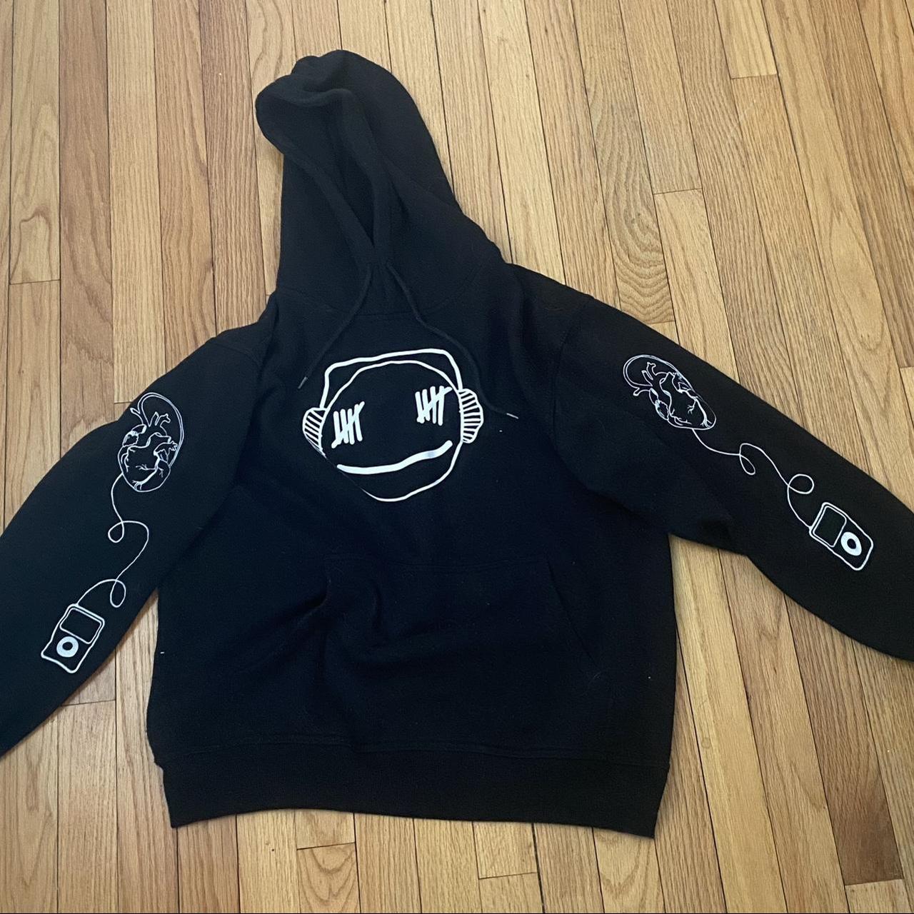 Dream merch from website Size medium Limited... - Depop