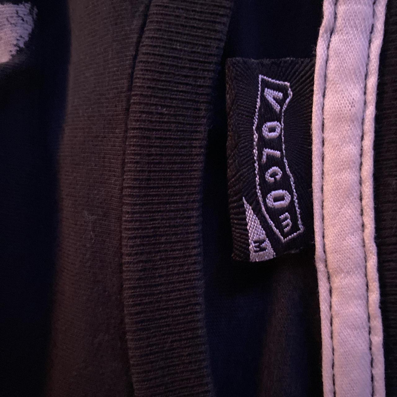 VOLCOM LONGSLEEVE long sleeve volcom , cool arm... - Depop