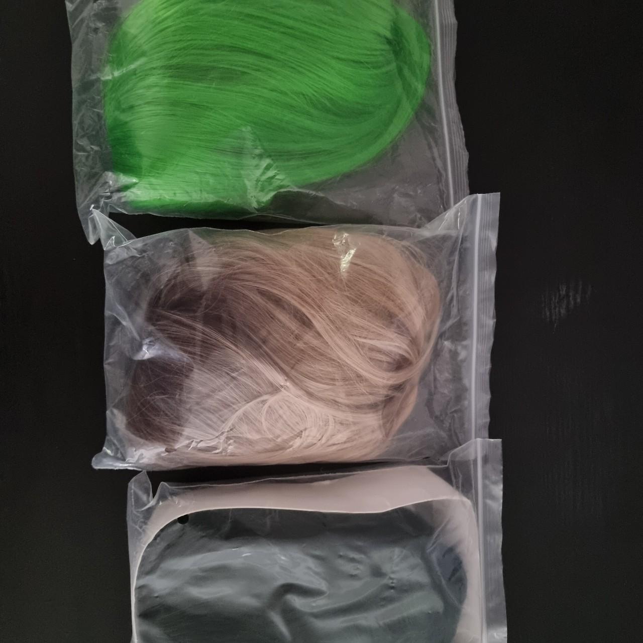 3 wigs bundle 1 green long wig 1 Medium ombre... - Depop