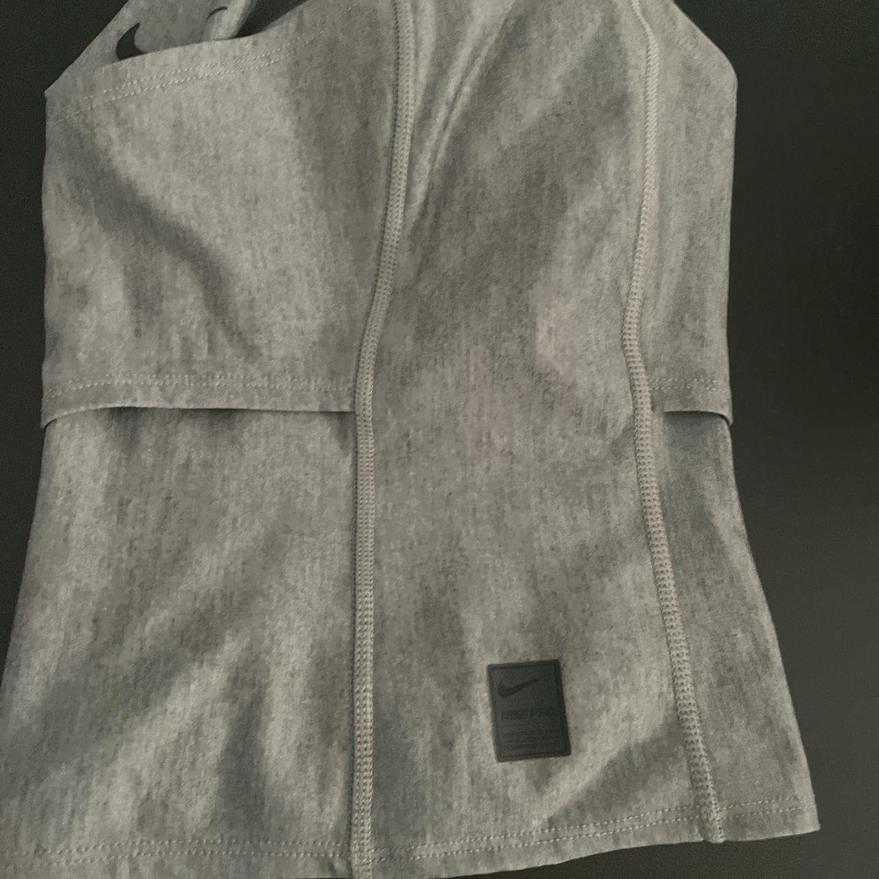 Grey Nike hyperwarm mask #running #activewear - Depop