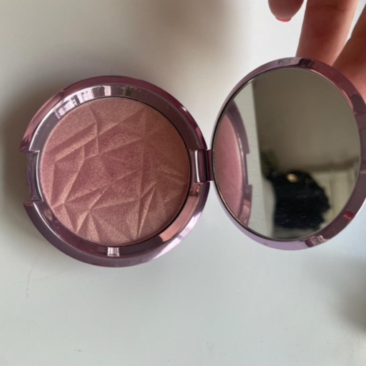 BECCA - Shimmering Skin Perfector Pressed High... - Depop