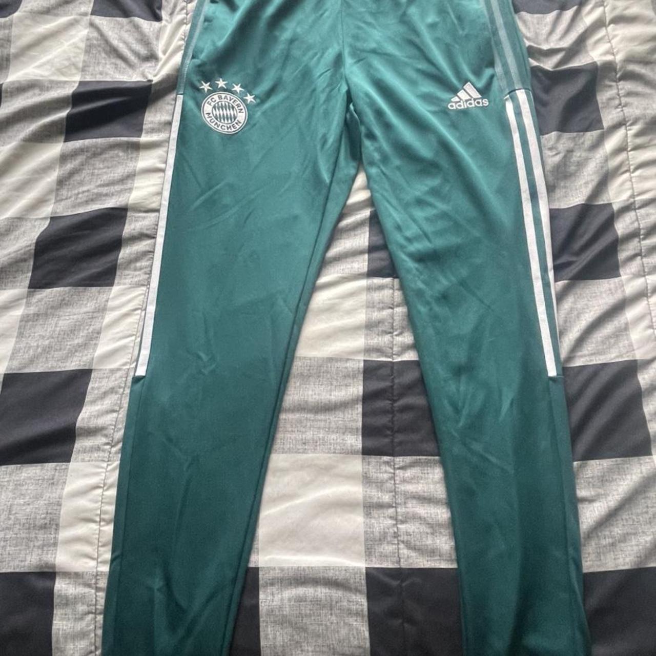 Adidas Men's Green Joggers-tracksuits | Depop