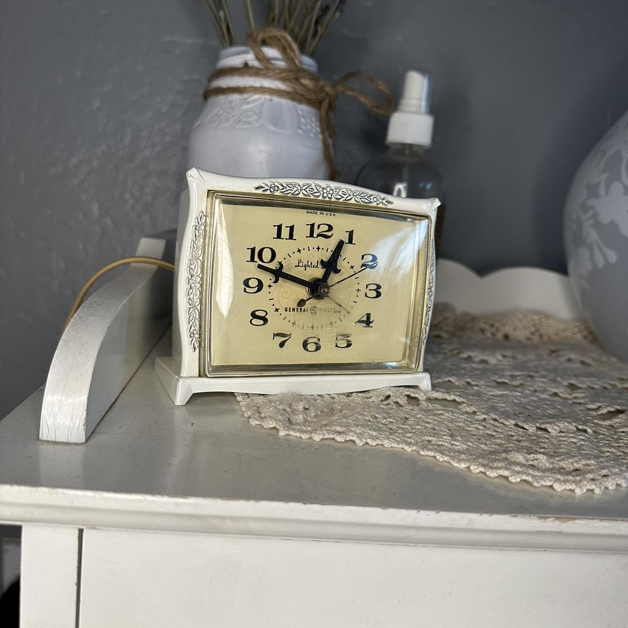 Vintage General Electric Alarm Clock -2 prong plug... - Depop