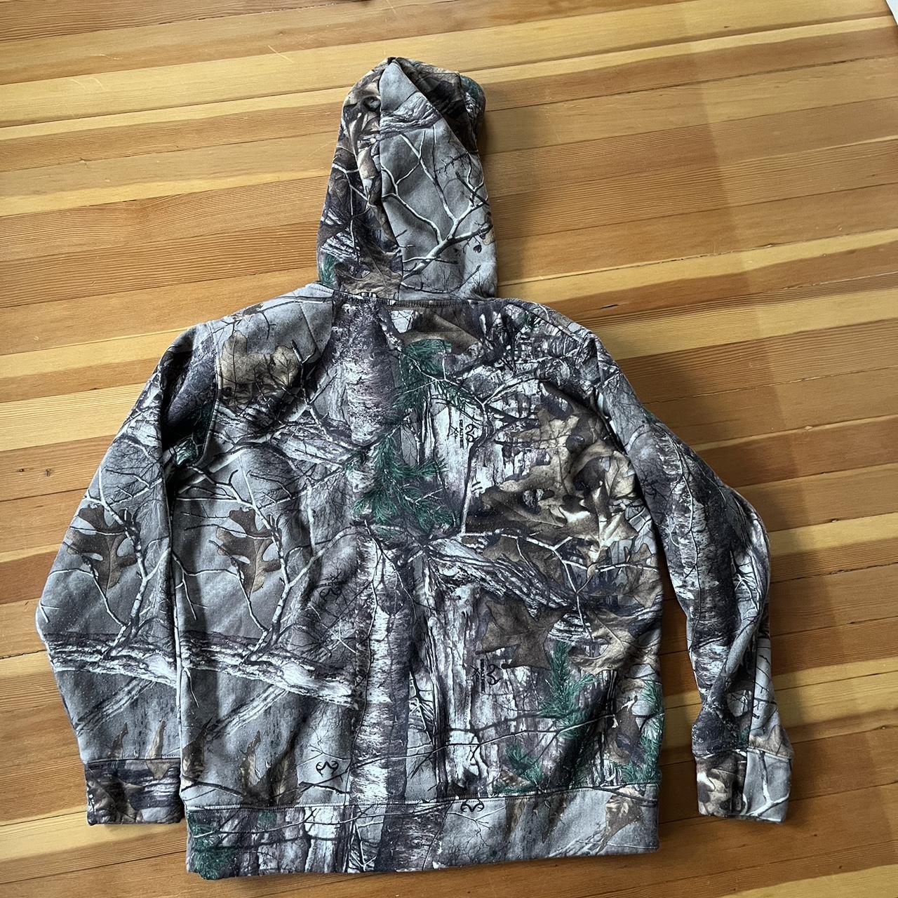 Woman's kids Large realtree hoodie Great condition - Depop