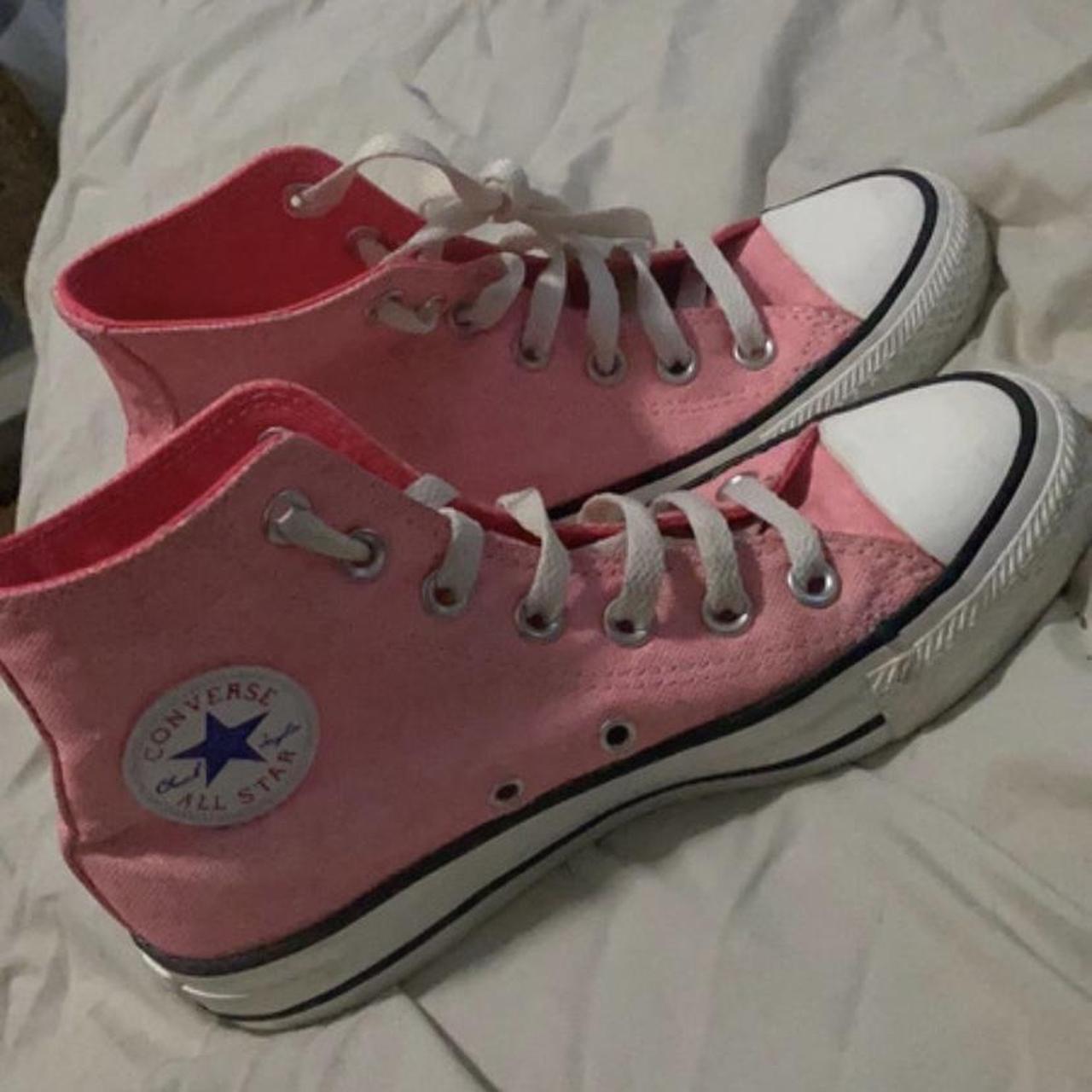 Converse Women's Pink and White Trainers | Depop