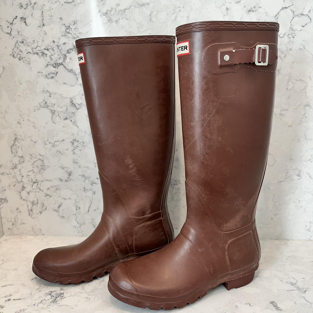 HUNTER TALL RAIN BOOTS SIZE W9 Hunter classic... - Depop