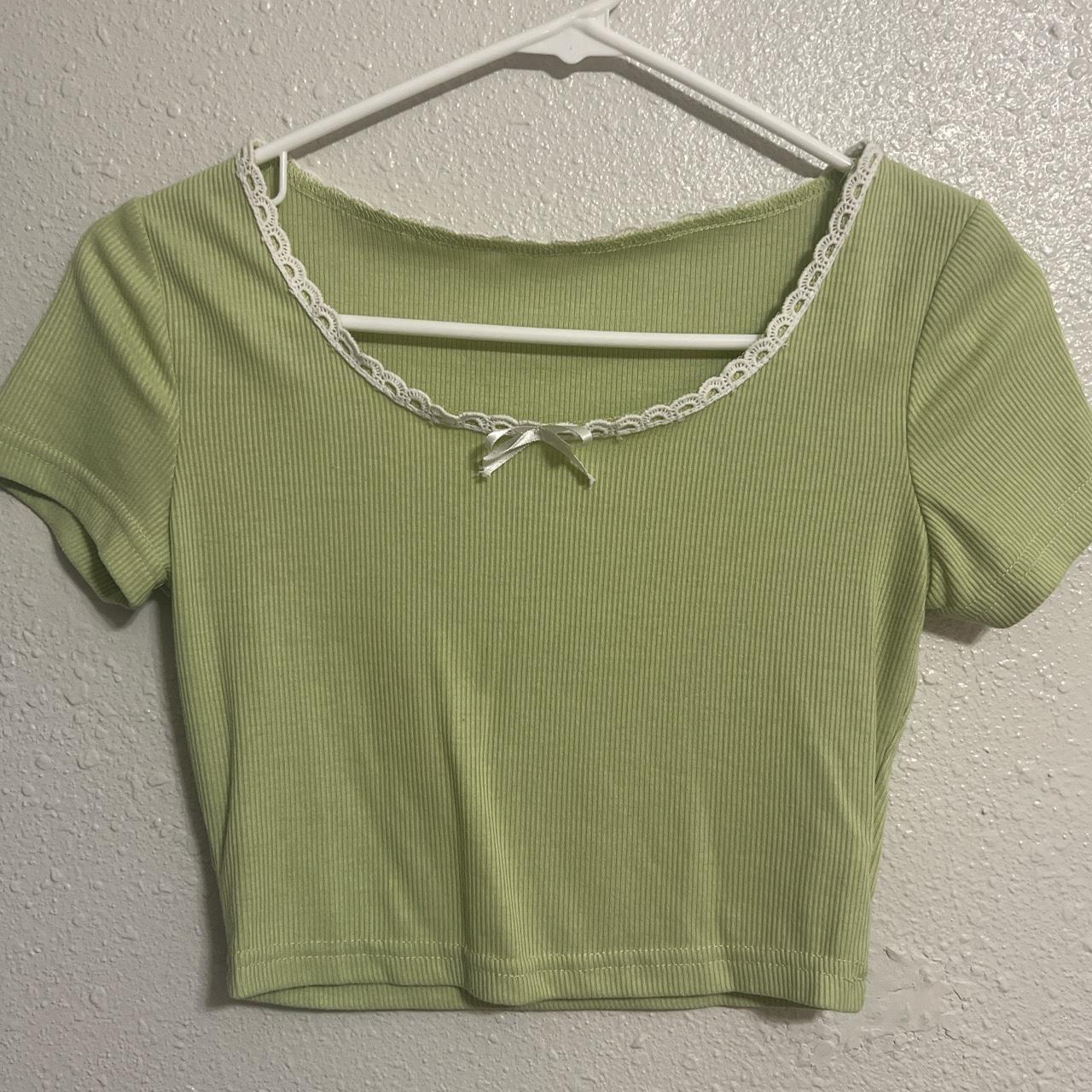 adorable green baby top w bow 🍵 worn twice - Depop