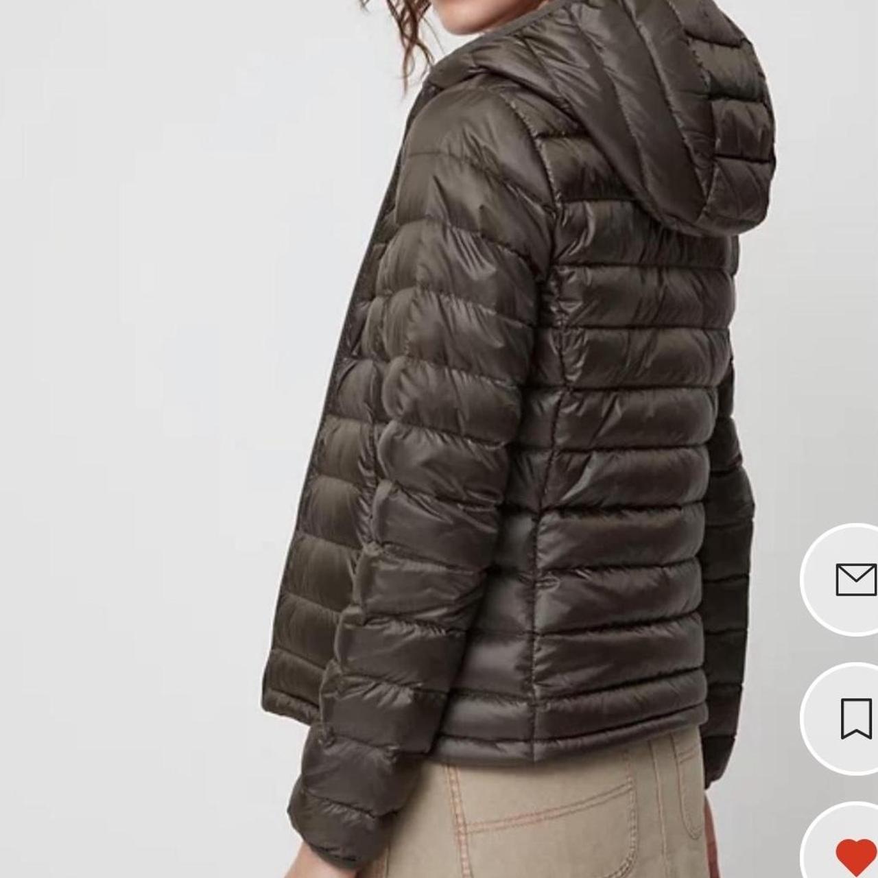 Aritzia TNA Botanie Puff Packable Jacket in Dark... - Depop